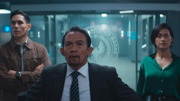 13 Bombs | Cineville