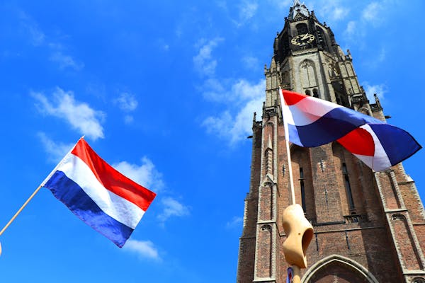 Met vlag en wimpel | Cineville